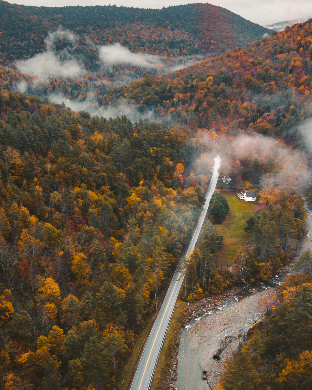 Jaw Dropping New England Fall Road Trip - Dani The Explorer