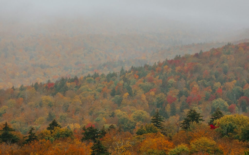 18 Things to Do in the Adirondack Mountains’ Fall Foliage Season