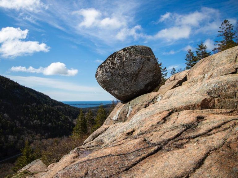 ULTIMATE Acadia National Park Fall Guide: Things To Do & More