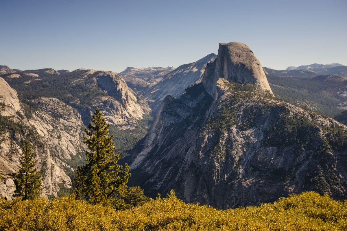 14 BEST Views in Yosemite National Park for Your Bucket List - Dani The ...