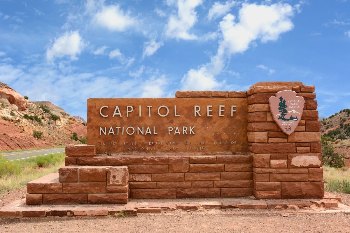BUCKET LIST Capitol Reef National Park One Day Itinerary - Dani The ...